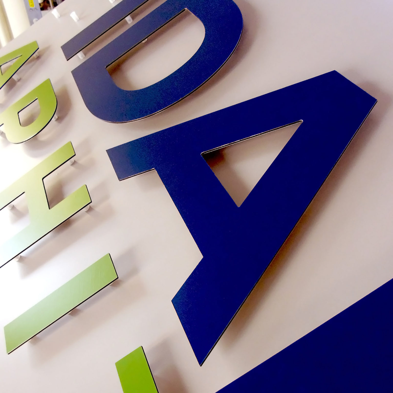 5mm-raised-acrylic-letters - De-Signs Harrogate