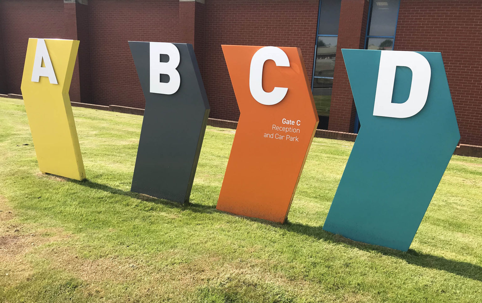 Directional-freestanding-external-signs-powder-coated-acrylic-letters ...