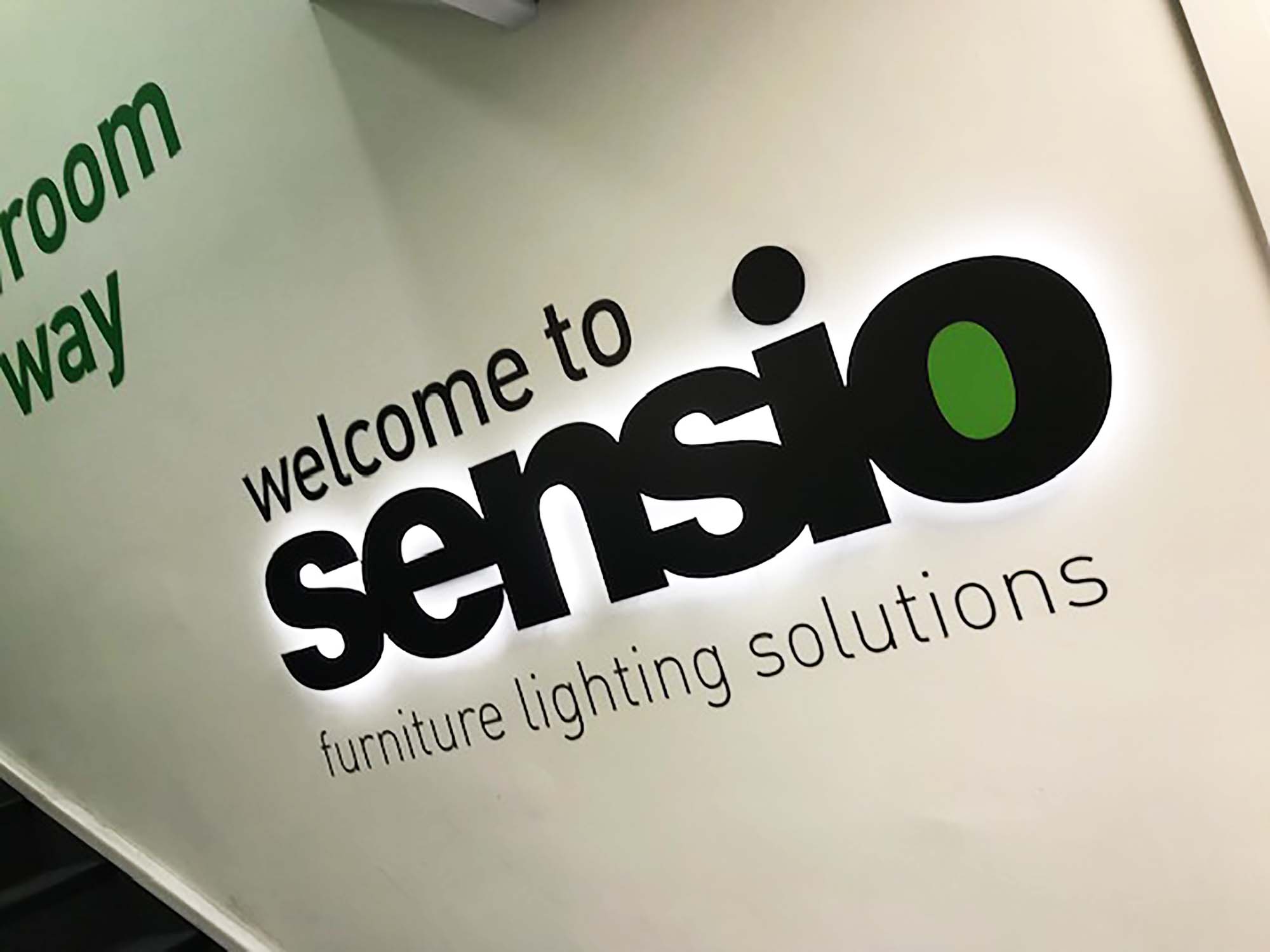 sensio-illuminated-halo-logo-sign - De-Signs Harrogate